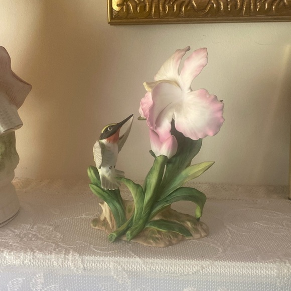 Homco | Other | Homco Masterpiece Hummingbird Circa 985 Porcelain ...